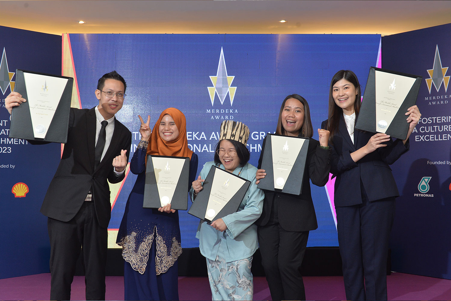 2023 Merdeka Award Grant for International Attachment Announcement ...